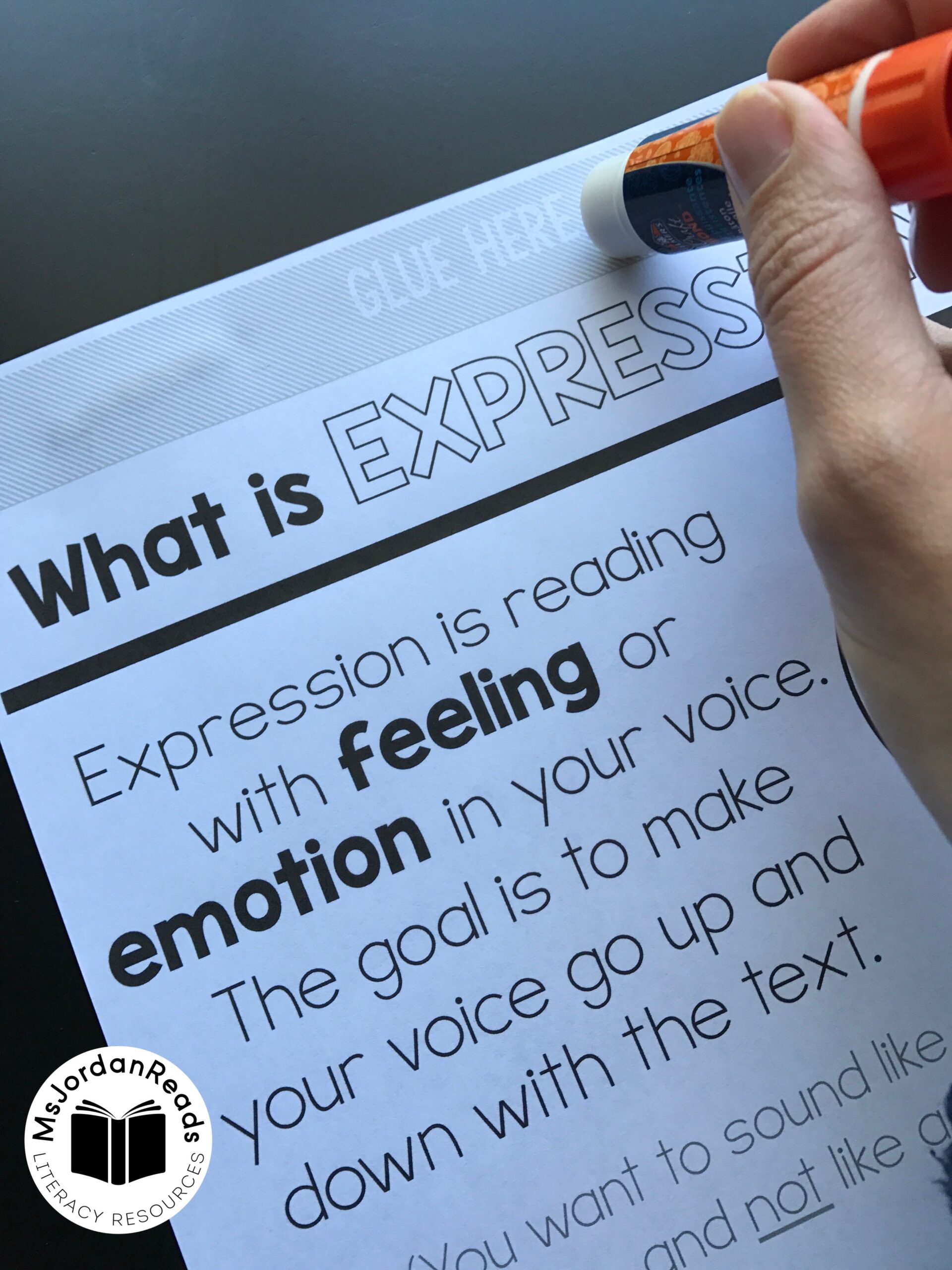 My Fluency Flip Book Step 3-Gluing - MsJordanReads